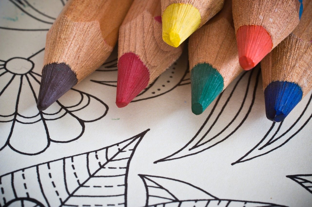 Quais os benefícios dos desenhos para colorir para adultos?